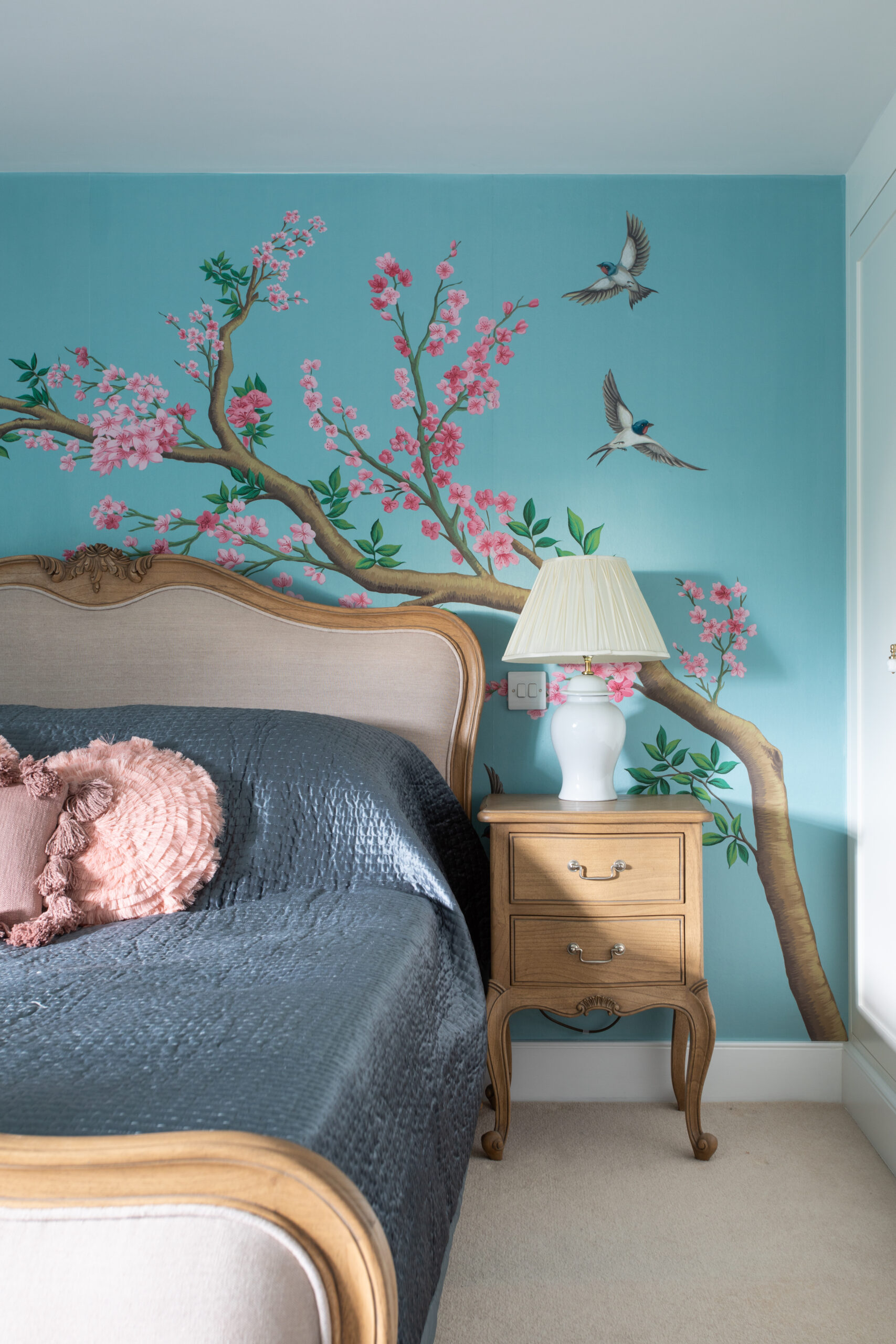 Cornwall Manor House | Kia Designs - Residential Interior Designer